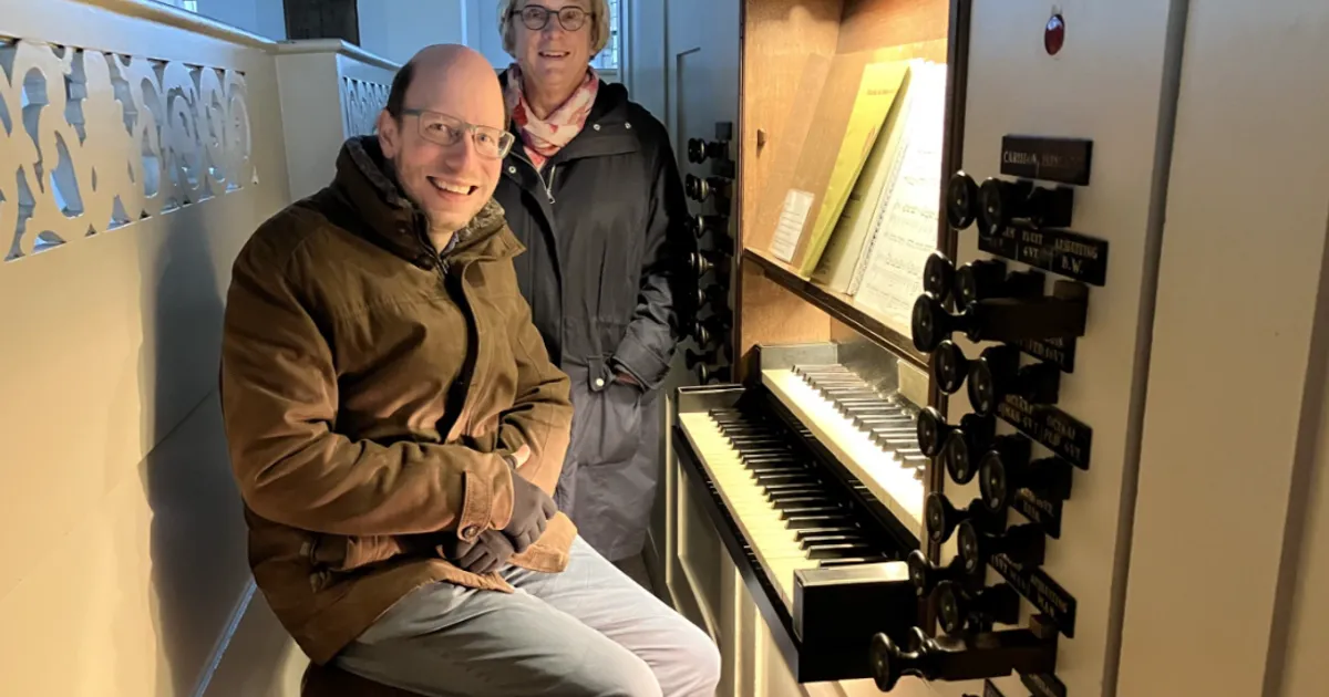 Gerben harmoniseert Psalm 134: 'Allerleukste wat er is!' - Nederland Zingt