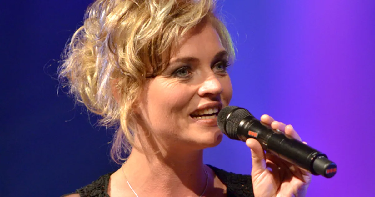 'Er is een God die hoort' door Judith Sportel | Lied en - Nederland Zingt