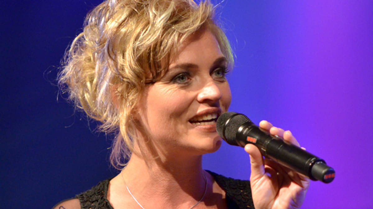 'Er is een God die hoort' door Judith Sportel | Lied en - Nederland Zingt