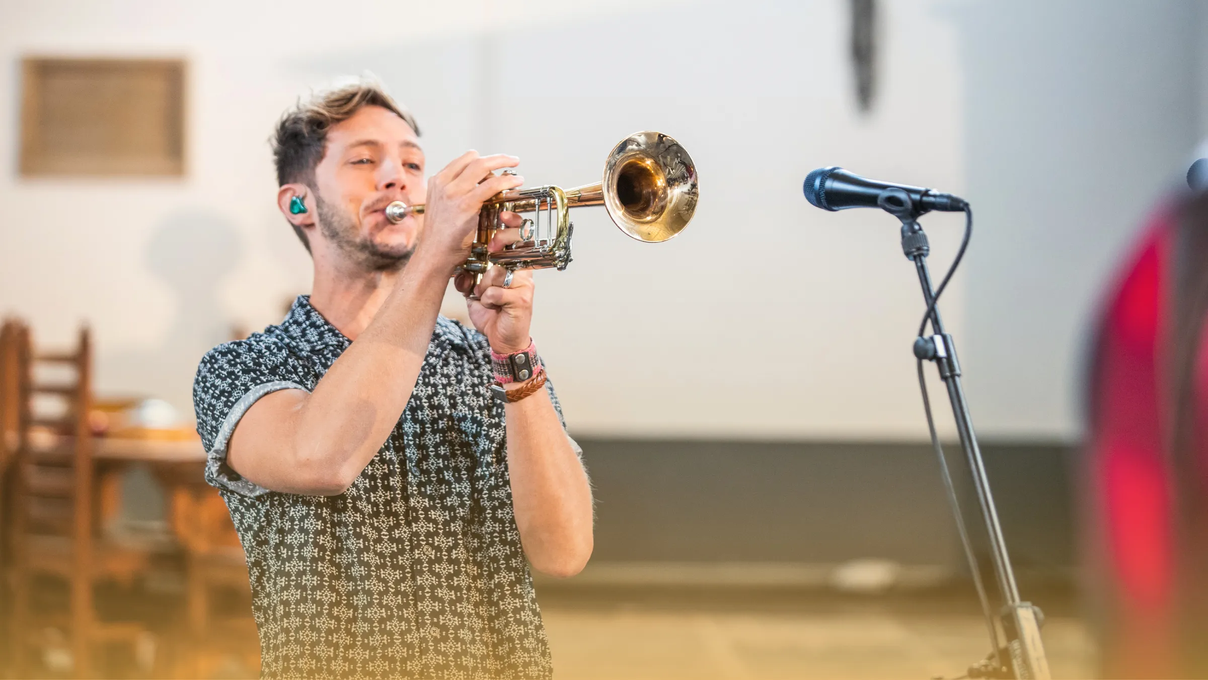 Vrolijke christelijke muziek om de zomer mee te vieren - Nederland Zingt